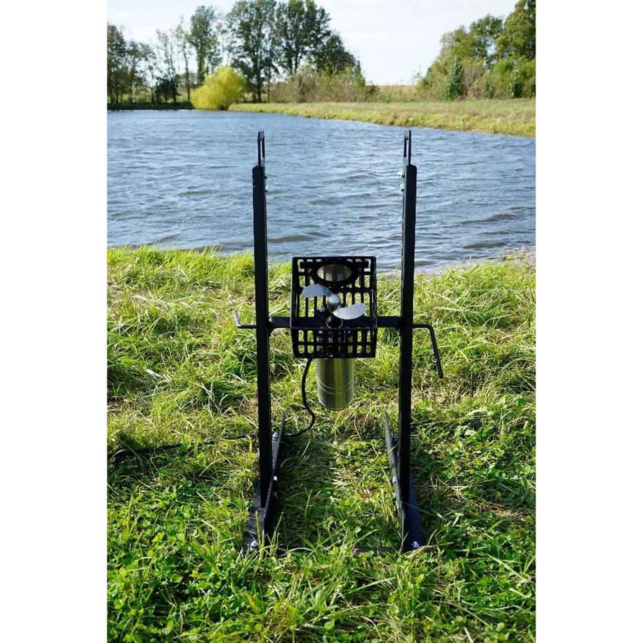 J2 Outdoors Ice Ripper With 200 Foot Cord | Rogers Sporting Goods