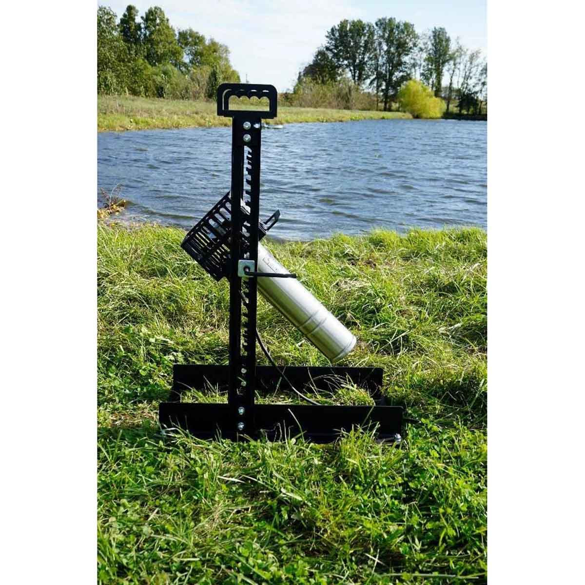 J2 Outdoors Ice Ripper With 200 Foot Cord | Rogers Sporting Goods