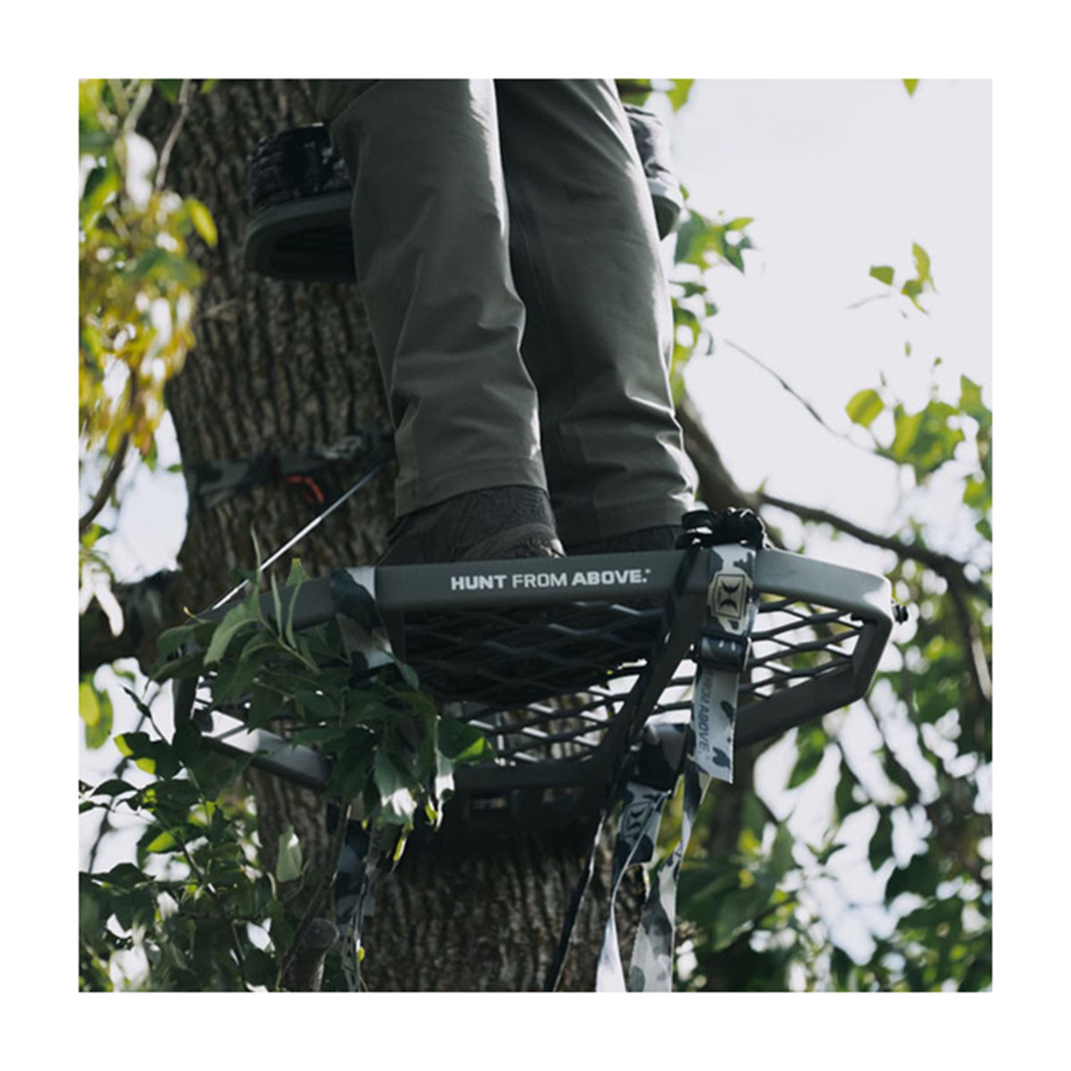 Hawk Helium XL Hang-On Treestand | Rogers Sporting Goods