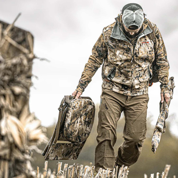 Rig'Em Right Hyde Hunting Stool | Rogers Sporting Goods