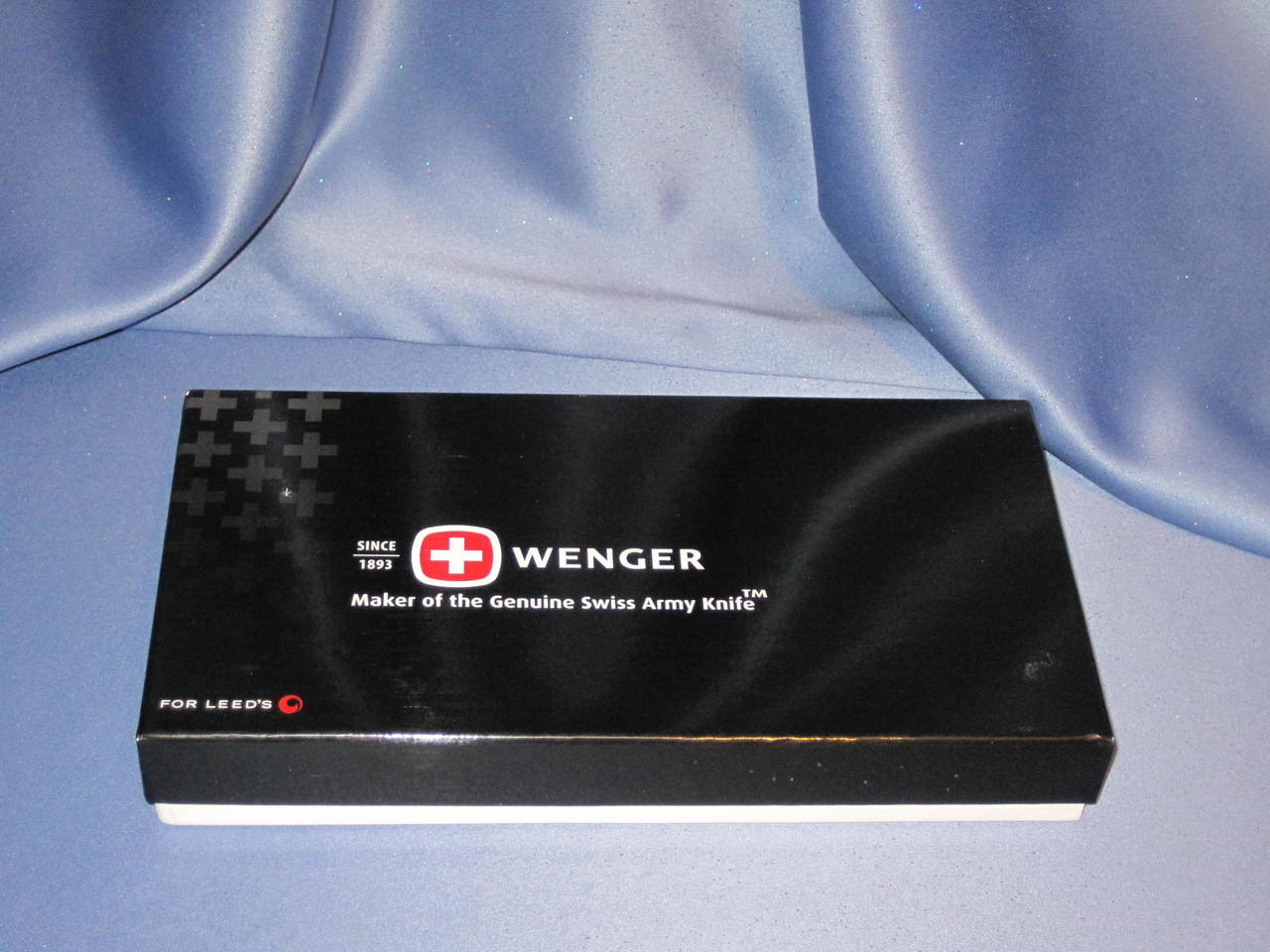 Wenger - Black Leather Travel Wallet - A Signature Swiss Army Product ...