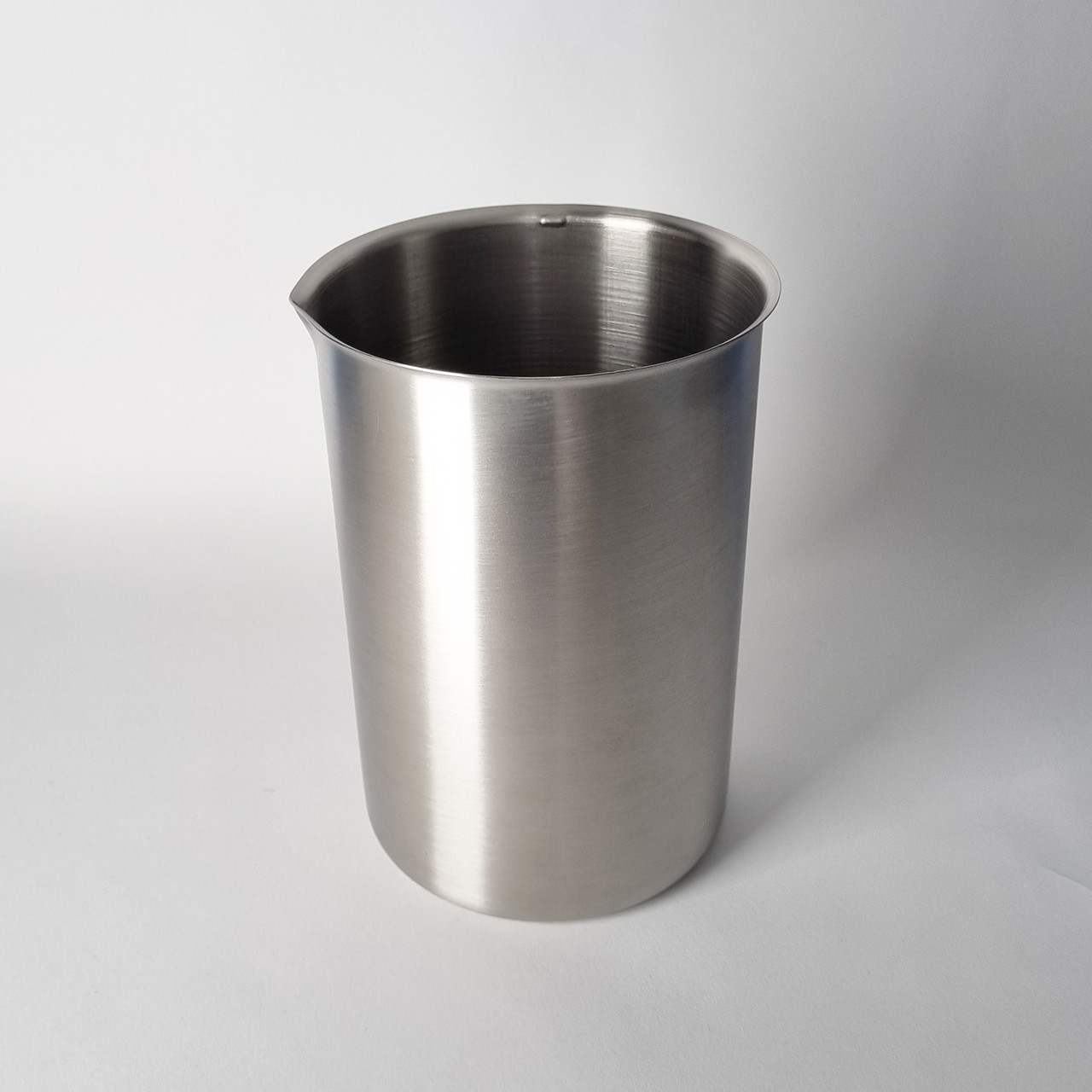Metal Laboratory Beakers for High Temperature Use | LabDirect