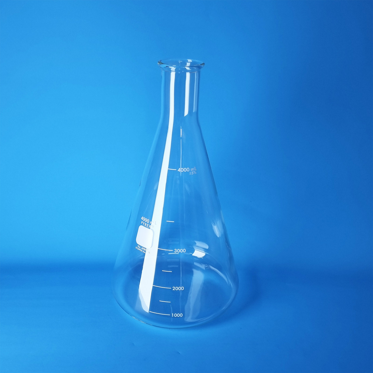 PYREX® Heatproof Conical Erlenmeyer Flask with Heavy Rim, Narrow Neck ...