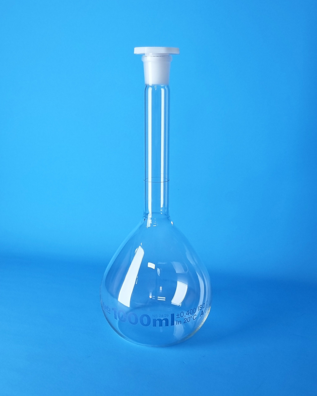 Borosilicate Volumetric Flask, 24/29 Neck, 1000ml - Buy Online at LabDirect