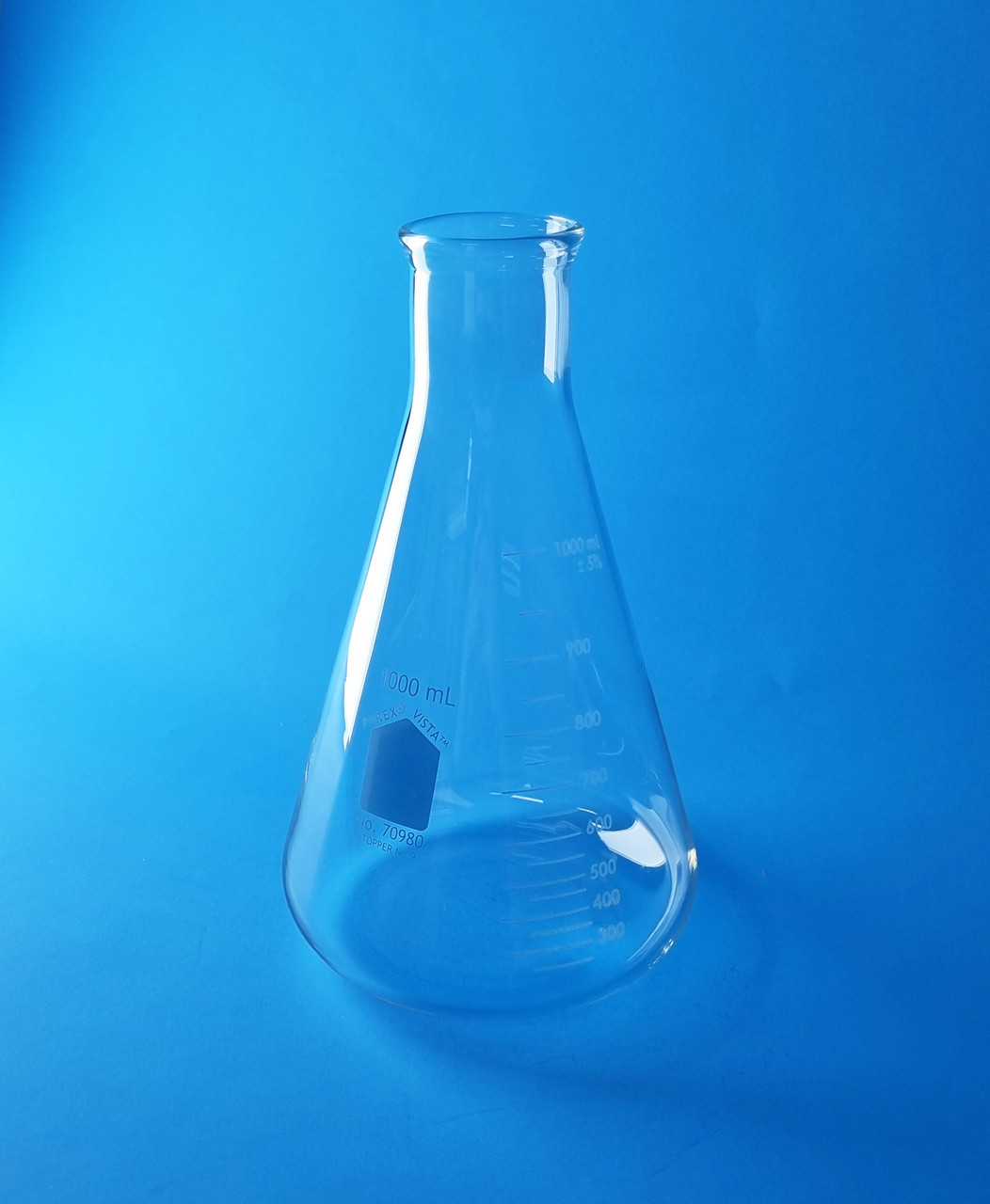 PYREX® Heatproof Conical Erlenmeyer Flask with Heavy Rim, Narrow Neck ...