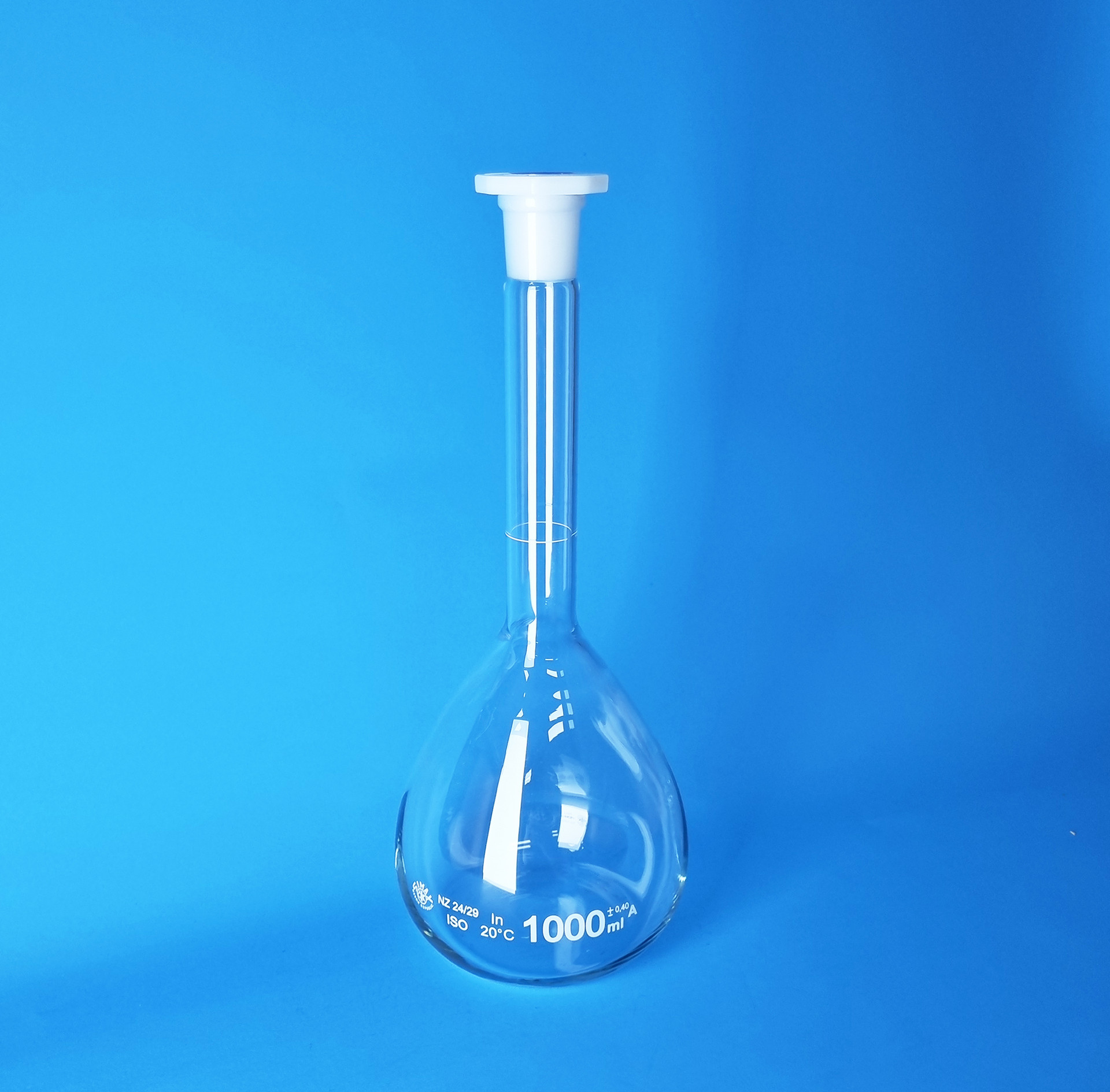SIMAX® Heatproof Volumetric Flask, 24/29 Neck With Stopper, 1000ml ...