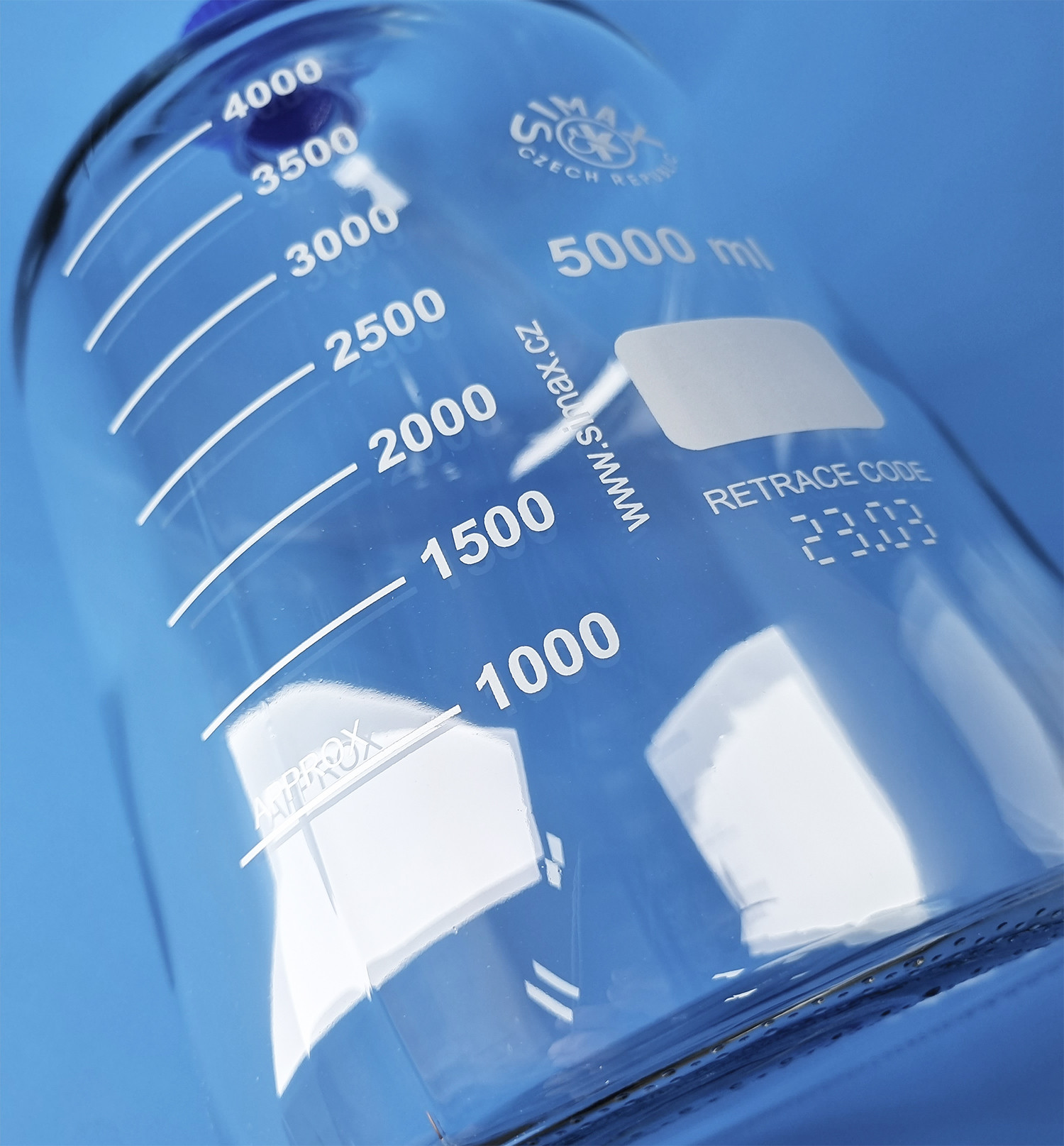 SIMAX® Heatproof Lab Bottle with Screw Cap Lid, 5000ml - Buy Online at ...