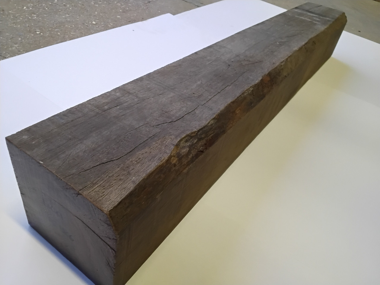 HARDWOOD AIR DRIED SAWN AFRICAN EKKI ( IRONWOOD ) BEAM