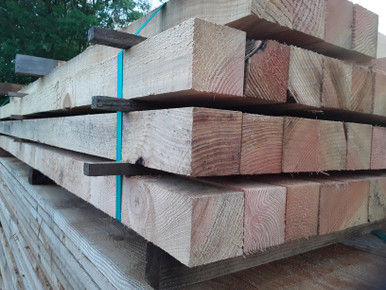 SOFTWOOD SAWN MIXED LARCH / DOUGLAS FIR POSTS / TIMBER OFFCUTS