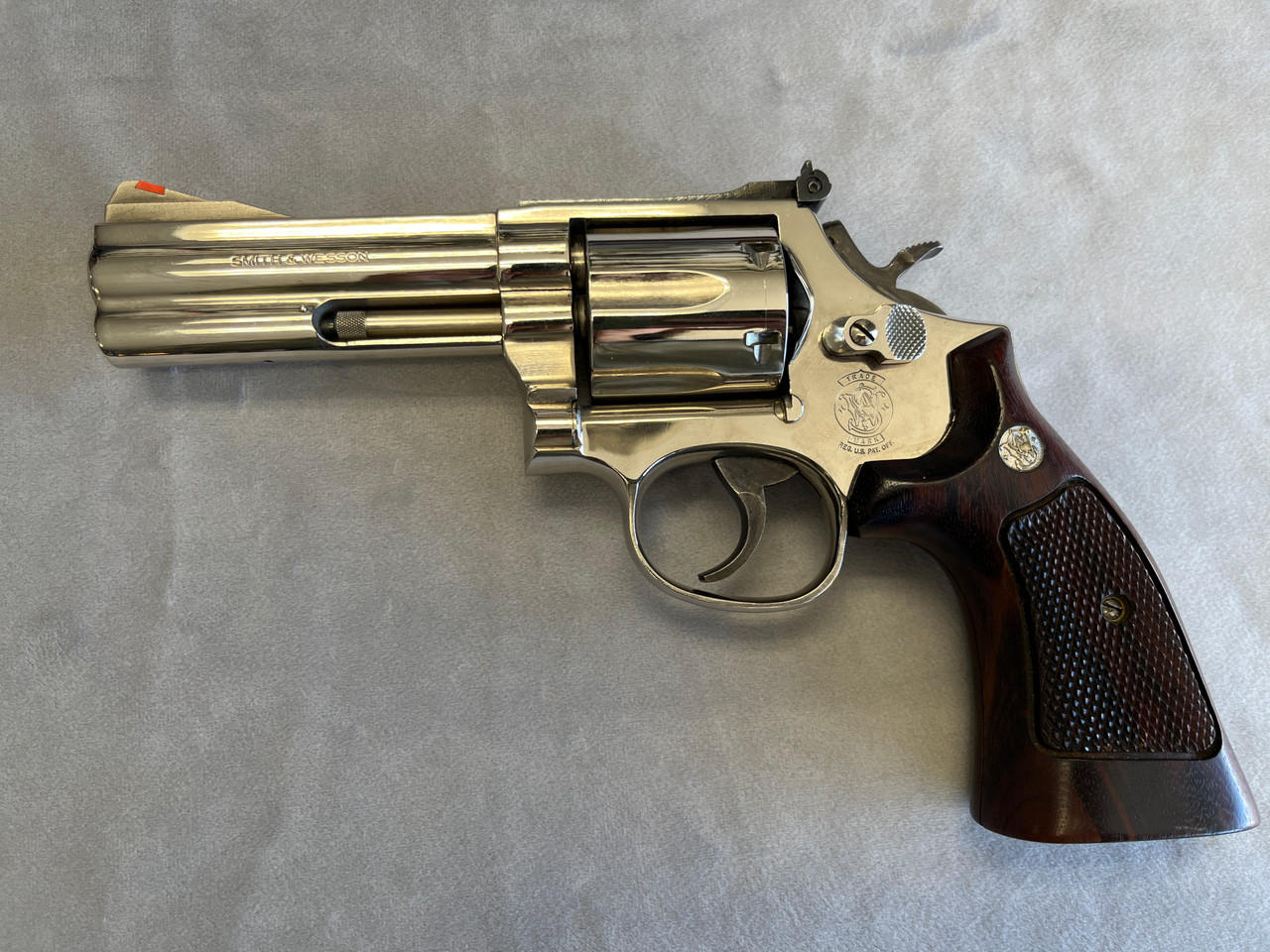 1075H: Smith & Wesson - 586