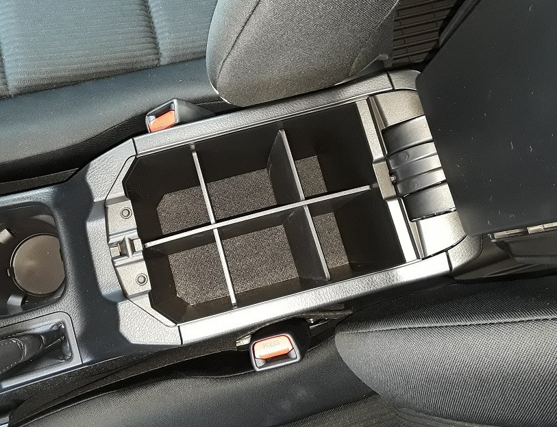 Toyota RAV4 2013-2018 - Center Console Organizer