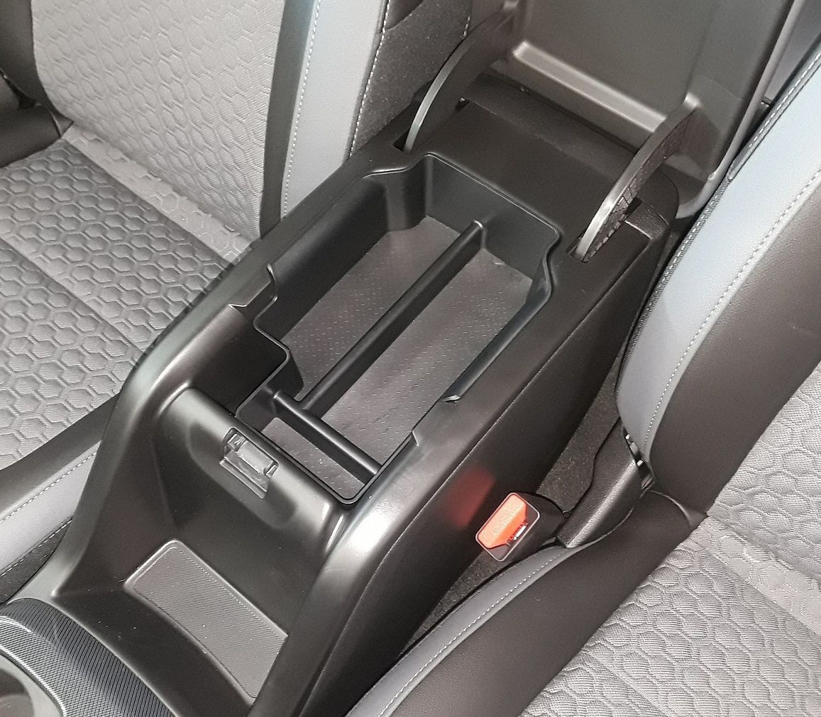 Chevrolet Colorado and GMC Canyon - Center Console Tray