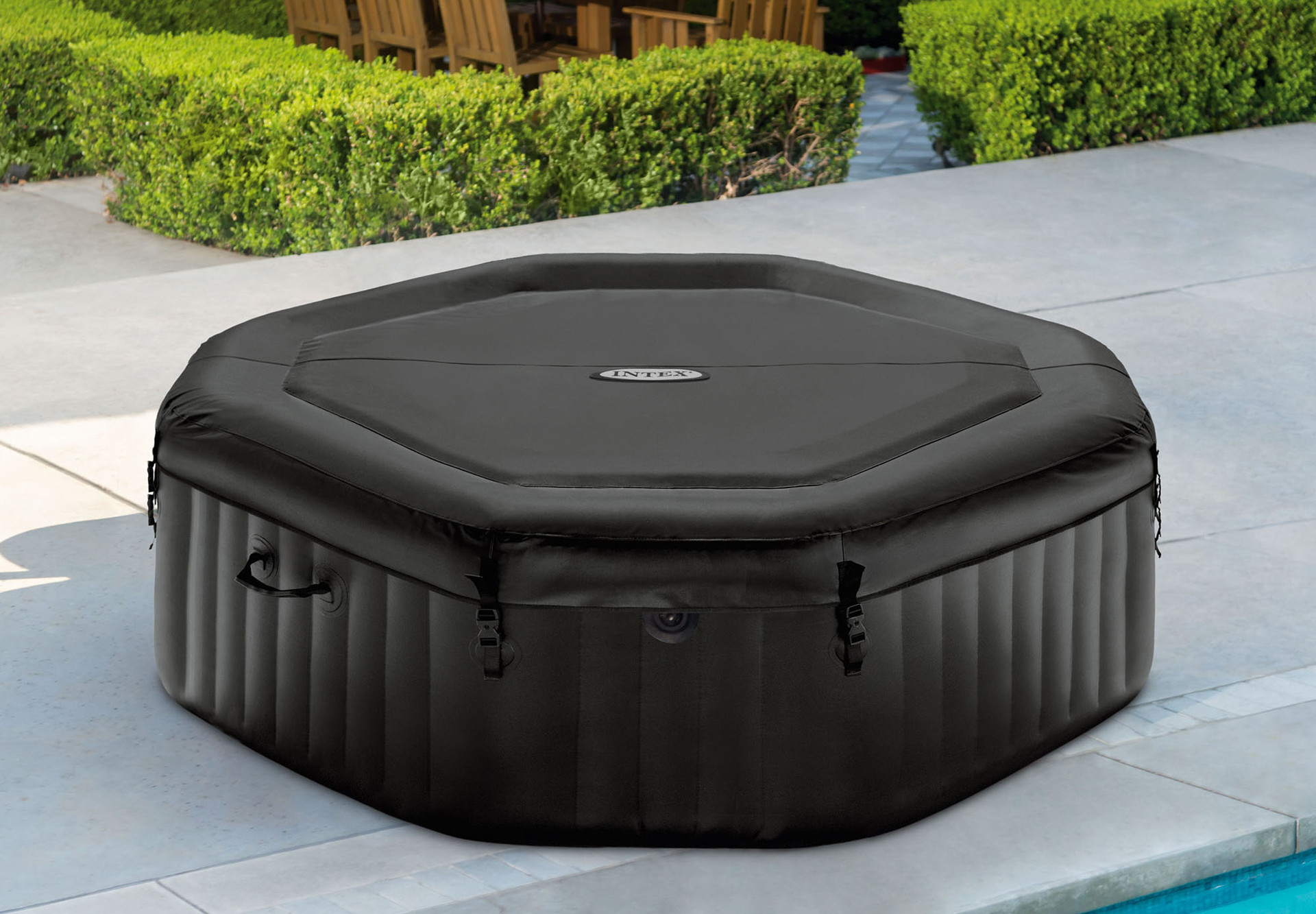 INTEX PureSpa™ Jet and Bubble Deluxe Inflatable Hot Tub Set - 4 Person