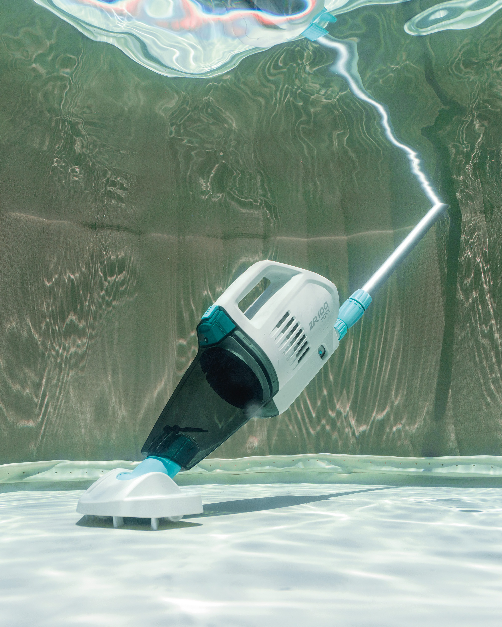 INTEX ZX100 Automatic Pool Vacuum