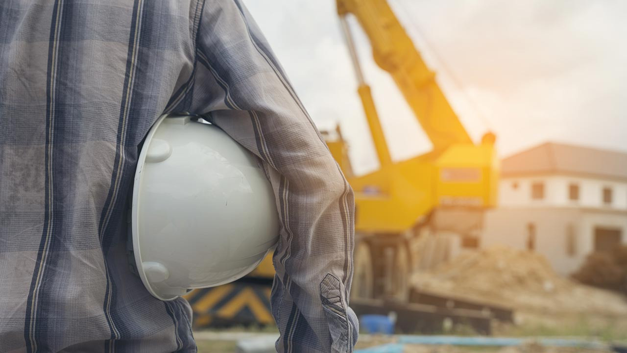 10 Mobile Plant Safety Tips - Minimise the Risk of Injury - SafetyDocs ...