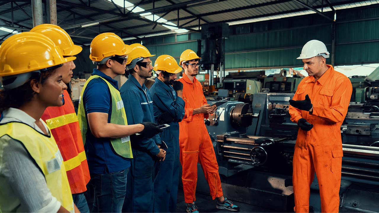 Understanding What is a Toolbox Talk and its Importance - SafetyDocs by ...