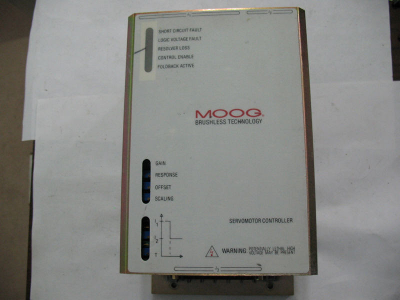 Moog 152D-427A-1 Servo Motor Controller - Industrial Lynx