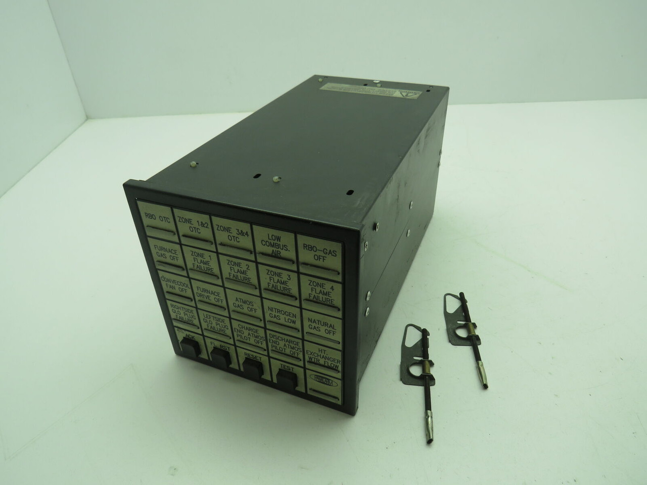 Ametek Panalarm 920 Alert Panel 4-Zone Annunciator Otc/Gas/Flame 120V ...