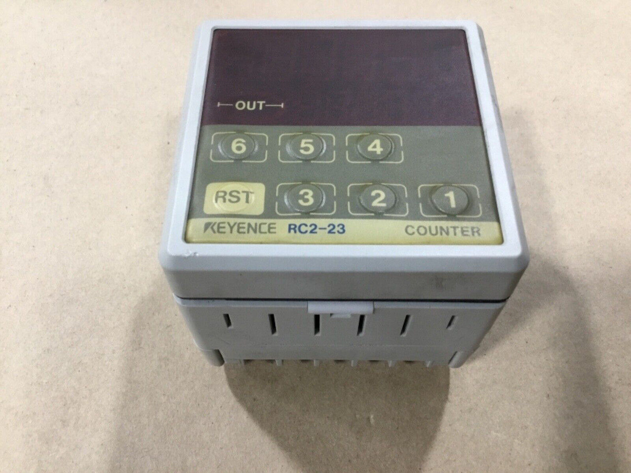 Keyence Rc2-23 Electronic Preset Counter - Industrial Lynx