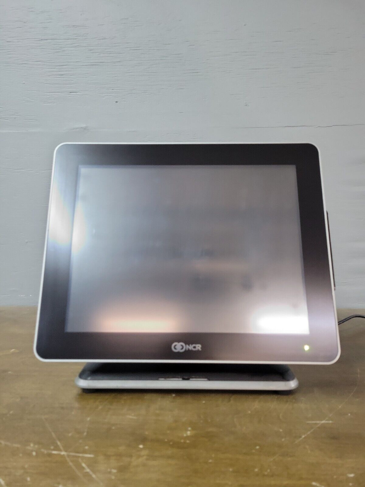 Ncr 7702-1325-0031 All In One Touch Screen - Industrial Lynx