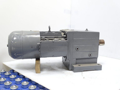 Lenze Gst09-2M Xbr 112C32 Inverter Duty Motor - Industrial Lynx