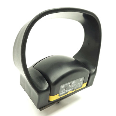 Allen Bradley 800Z-Gp2Q4B Zero-Force Touch Button Pnp 4-Pin Qd 10-30Vdc Guard - Industrial Lynx