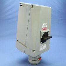Cooper Pin & Sleeve Watertight 3 Interlock Power Switch Iec 60A 480V ...