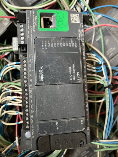 Schneider Electric Tm241C24R Programmable Logic Controller - Industrial ... Schneider Electric Tm241C24R Programmable Logic Controller - Industrial ...