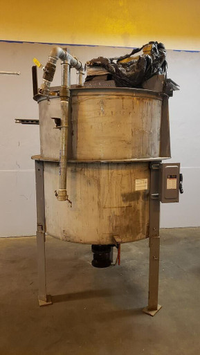 Slurry Tank 1000 Gal Agitator & Shut Off - Industrial Lynx