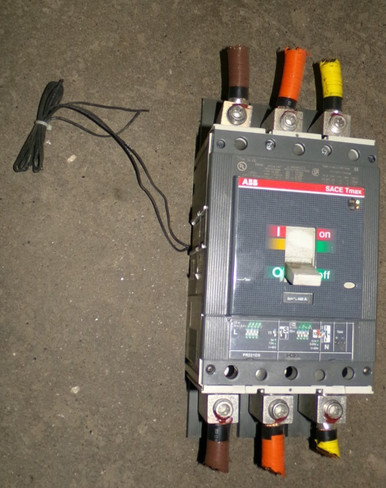 Abb Sace Tmax T5L 400 3 Pole 600V~50/60Hz Circuit Breaker - Industrial Lynx
