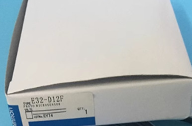 Omron E32-D12F Fiber Optic Sensor - Industrial Lynx