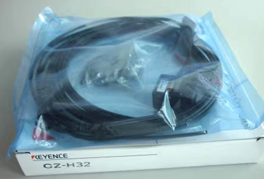 Keyence Cz-H32 Laser Sensor - Industrial Lynx