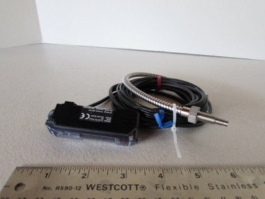 Keyence Fs-V31P Photoelectric Amplifier With Fiber Optic Sensor 12 ...