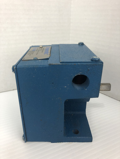 Eaton Dynamatic G-2 Tachometer Generator 1000 Rpm - Industrial Lynx