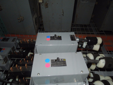 Starline Busway Tap Box Cbdc100-162-0052-L630 30A 2P 240V Sq D (Red ...