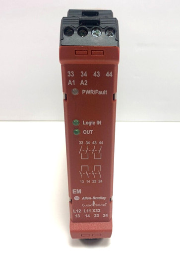 Allen Bradley 440R-Em4R2 /A Guardmaster Em Safety Relay - Industrial Lynx