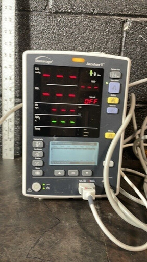 Mindray Datascope Accutorr V Patient Monitor - Industrial Lynx