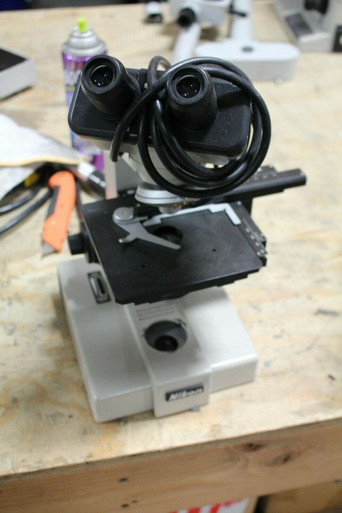 Nikon Sc Microscope W/ Binocular& 1 Objective - Industrial Lynx