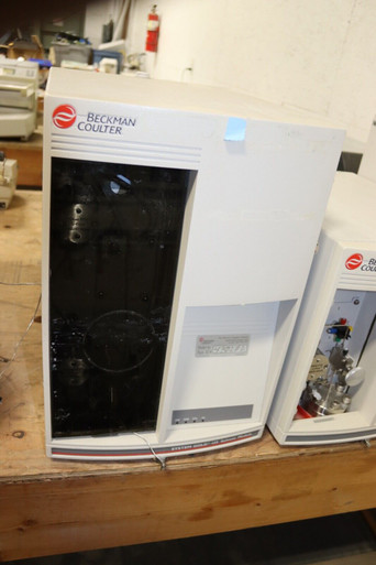 Beckman Coulter System Gold 125 Solvent Module Pump Module - Industrial ...