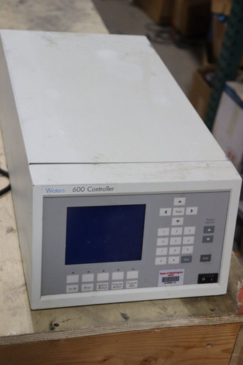 Waters Wat062349 Hplc Pump And Wat069521 600S Controller - Industrial Lynx