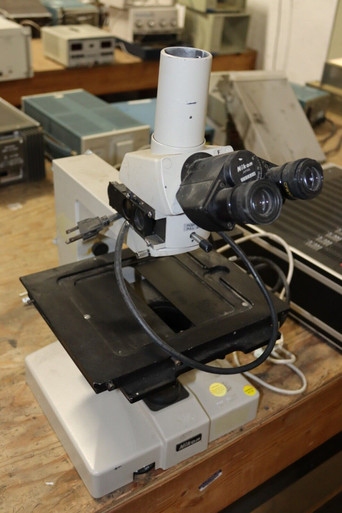 Nikon Lab Microscope - Industrial Lynx