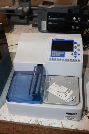 Thermo Scientific Fisher Accuwash Versa ¢ Microplate Washer ...