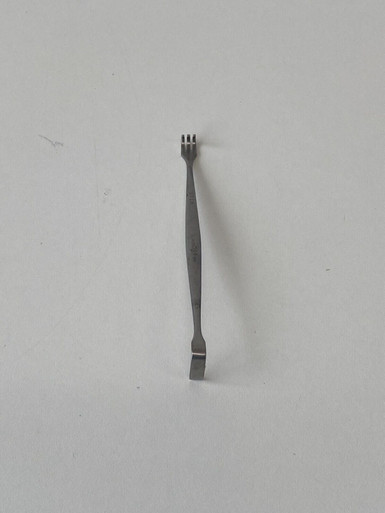 V. Mueller Su3786 Double Ended Senn Retractor - Industrial Lynx