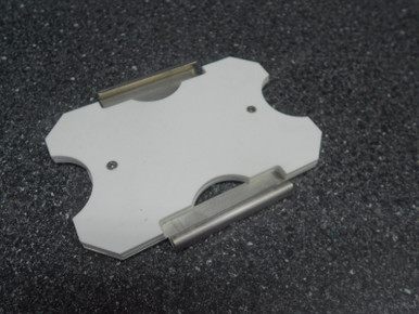 2 Universal Vacuum Manifold Plate Risers And Steel Base - Industrial Lynx