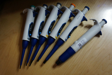 Biohit M Series Pipet Pipette Pipettor M1000 M200 M10 M20 M Mline Line ...