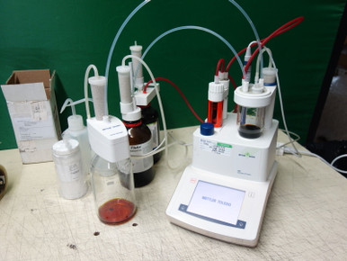 Mettler Toledo V30S Volumetric Compact Kf Titrator - Industrial Lynx