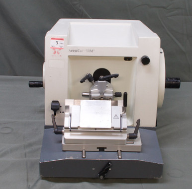 Sakura Accu-Cut Srm 200 Microtome - Industrial Lynx