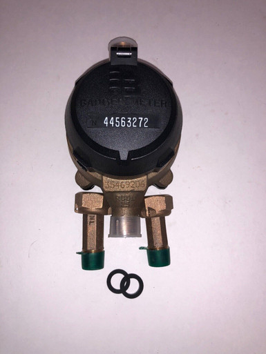 Badger 5/8X1/2 M25 Brass Water Meter With Couplings - Industrial Lynx