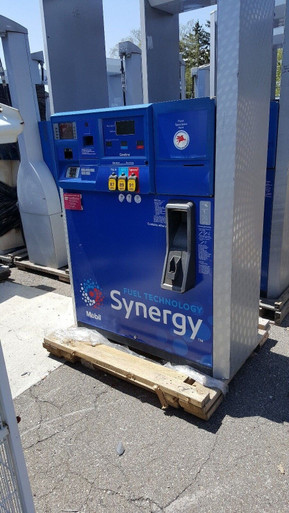 Dresser Wayne Gas Pump 3V Spm Mobil - Industrial Lynx