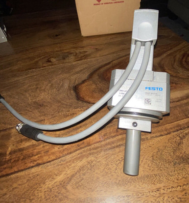 Festo Ermo-16-St-E Rotary Actuator W/Encoder , Proximity Sensor And ...